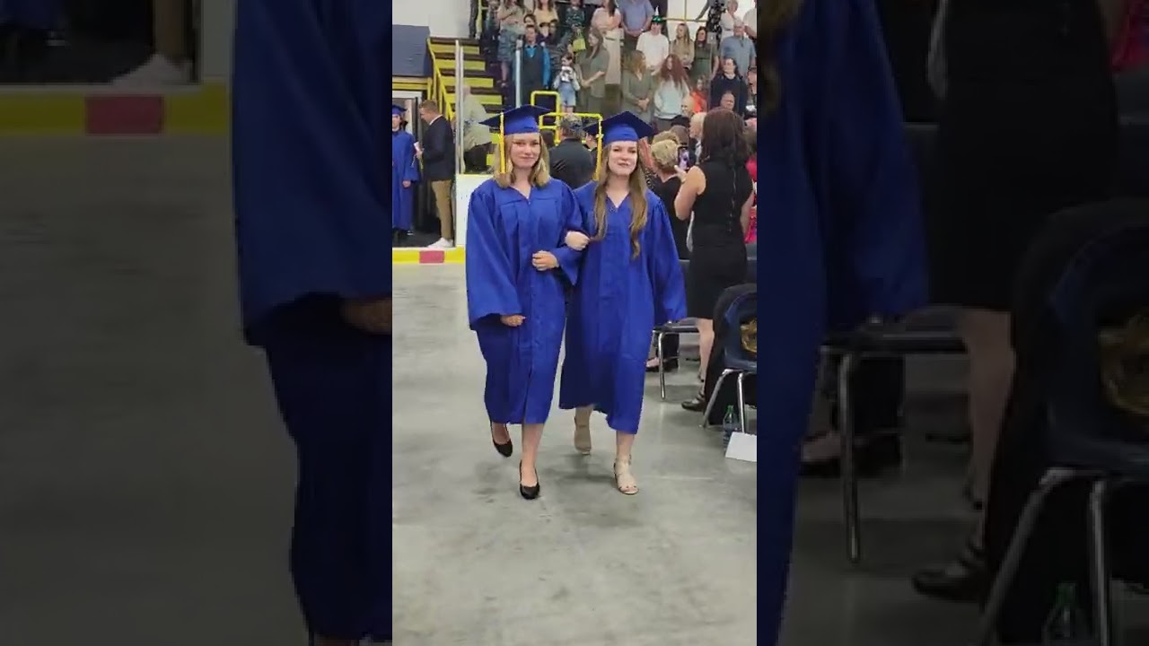 KRSS Grad 2022 Entrance - YouTube