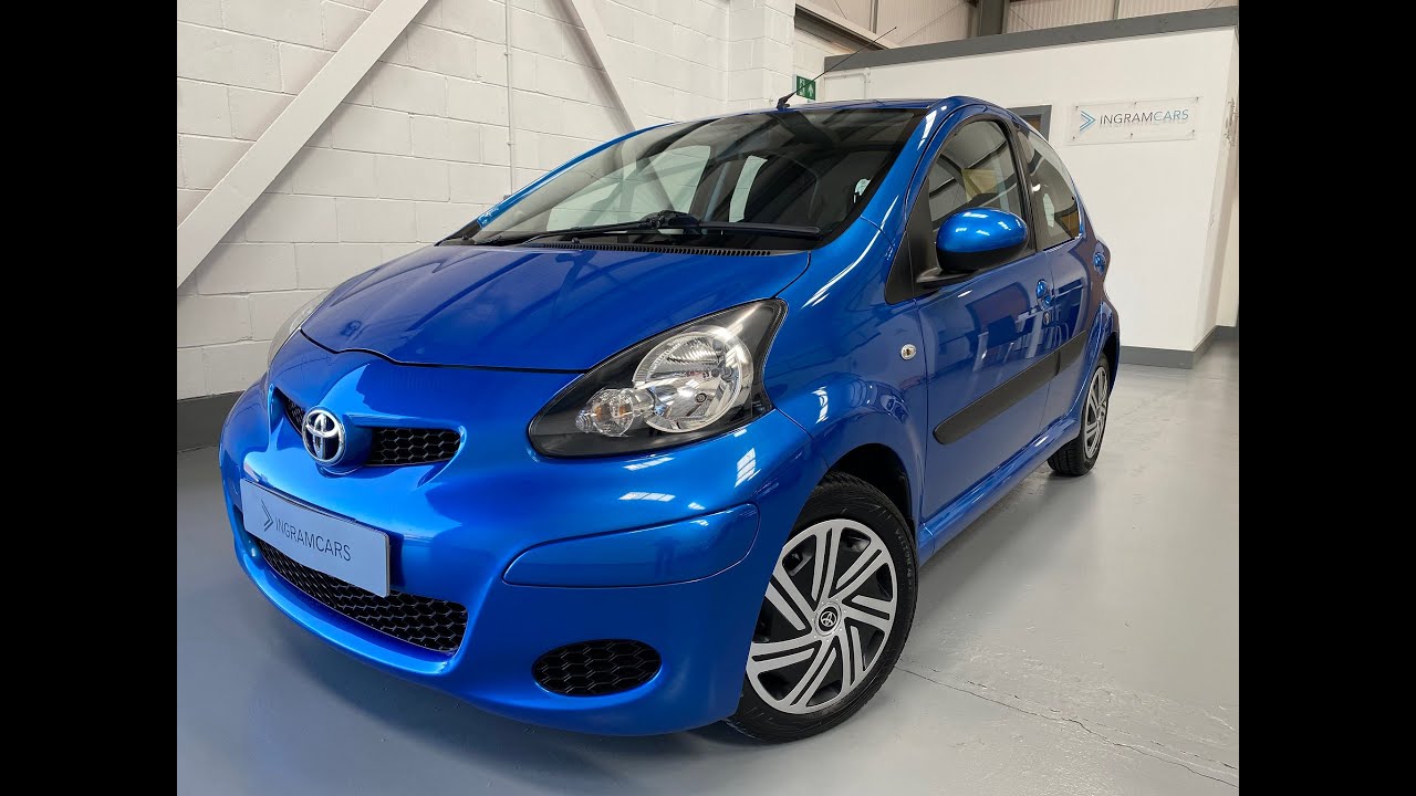 A Special Edition Toyota AYGO 1.0i BLUE Automatic [A/C] 5 door, with ...