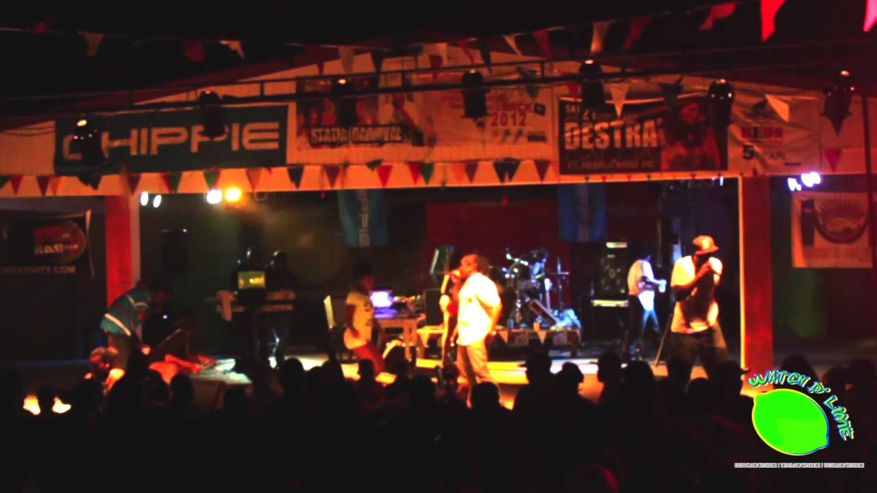 Grandmasters Band LIVE EUX Carnival 2013 (Sugar & Wata Fete) - YouTube