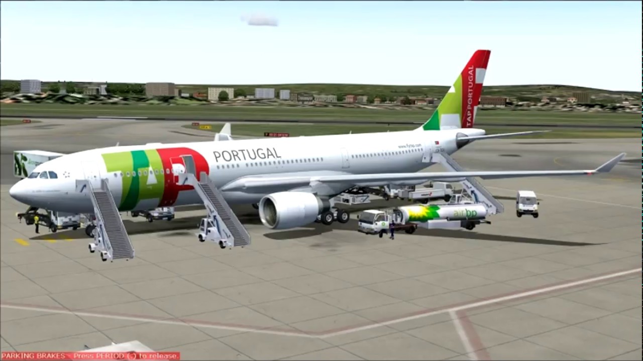 TP262 A330-200 TAP TORONTO - LISBON - YouTube