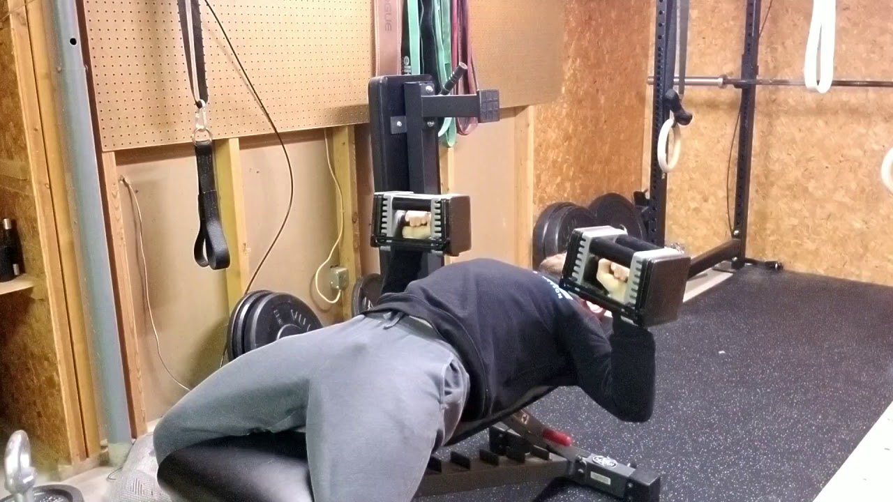 Isometric DB bench press - YouTube