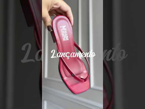 O tamanco prático, elegante e confortável! #tamanco #calcadosfeminino #bhfyp #sandálias #shoes