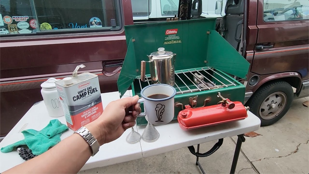 1965 Coleman 413G Gas Stove 3rd time lighting! - YouTube
