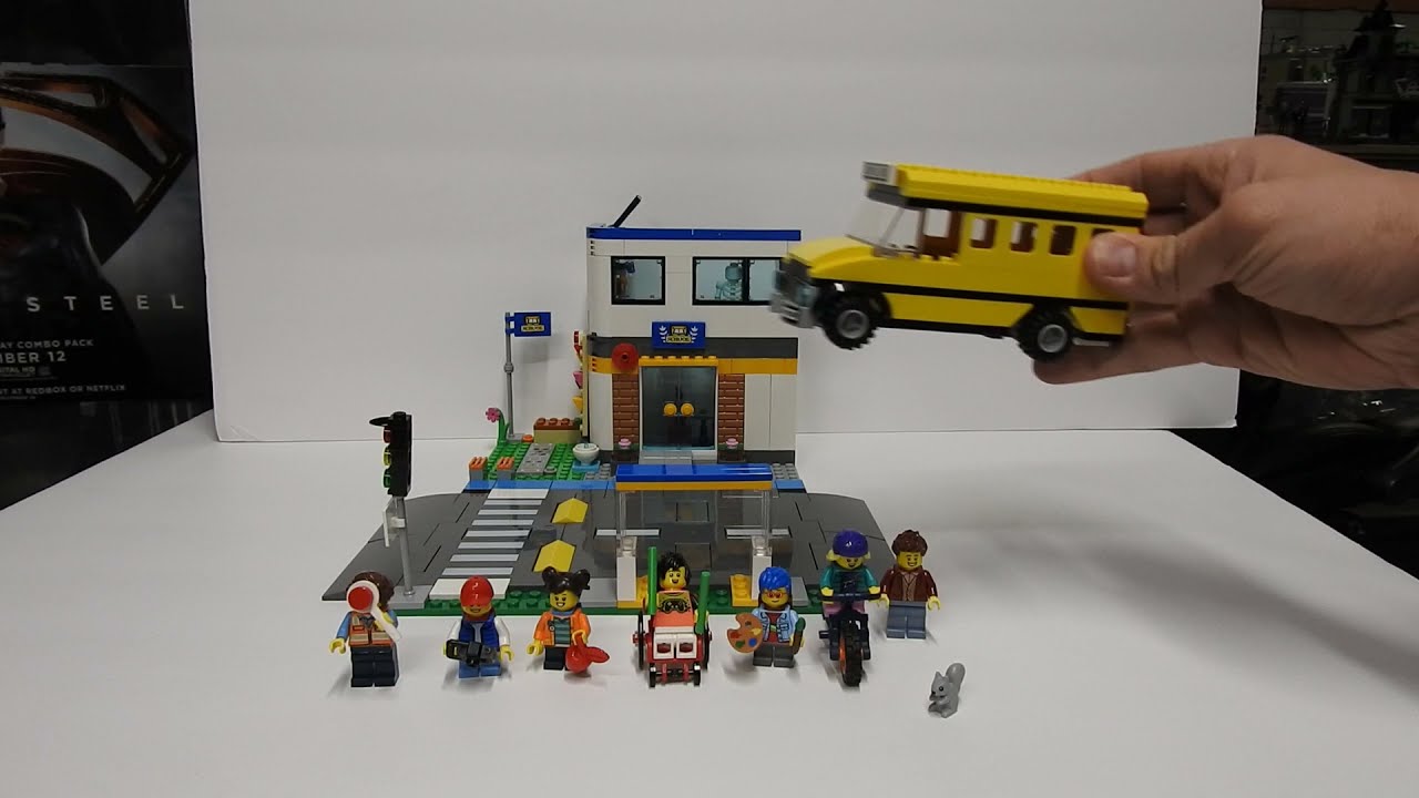 Lego 6032 School Days Overview - YouTube
