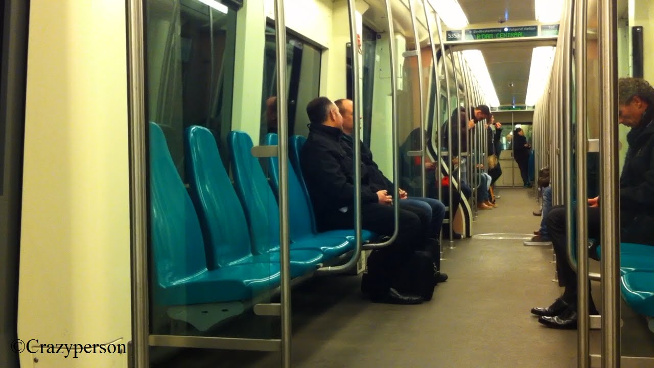 RET Metro Rit Beurs-Rotterdam Centraal met type B rijtuig 5353 (met ...