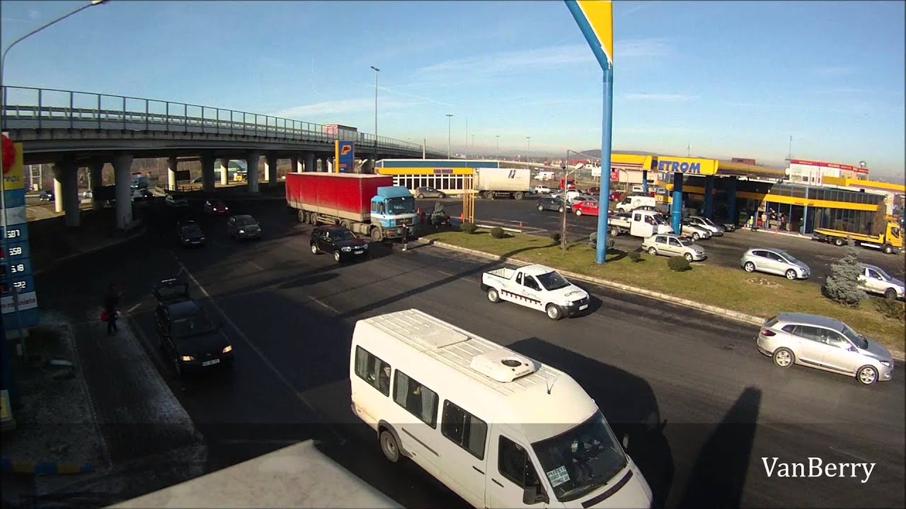 Panou publicitar outdoor OOH - audienta- Pitesti- BKL110A Van Berry ...