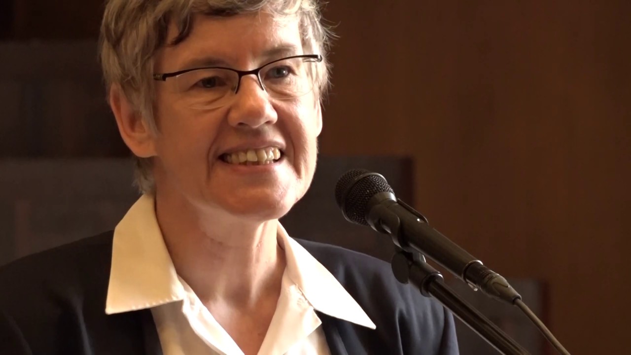 Interview Hedy Brenner - YouTube