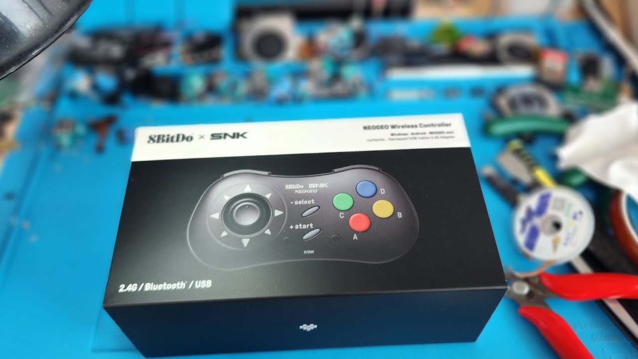 8빗또 SNK 네오지오 라이센스 8방향 패드 8bitdo snk neogeo teardown - YouTube