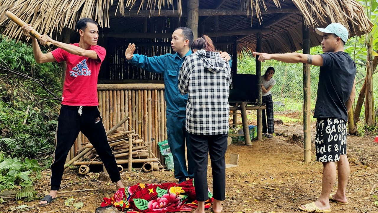 Kind police officer Duong receives resignation decision. Ex-wife kicks ...