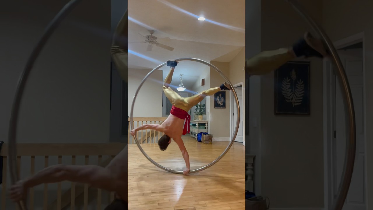 Cyr Wheel dance #acrobatics #dance #circus - YouTube
