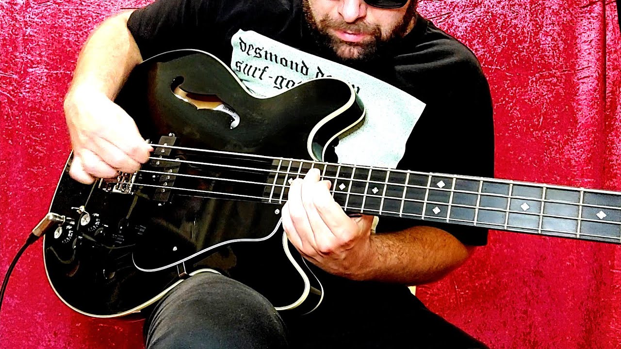 NEW Peter Hook Signature Bass from Eastwood Guitars! Demo - YouTube
