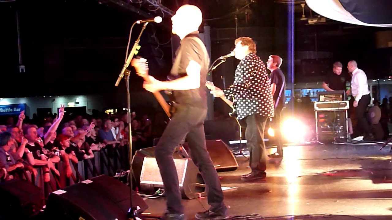 Stiff Little Fingers 'Alternative Ulster' 8.10.17 - YouTube