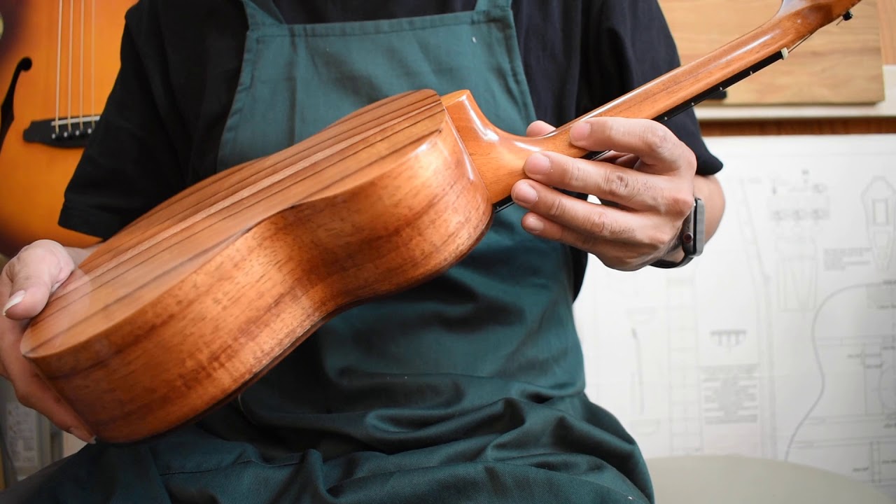 KAMAKA HF-2D (CON)@UkuleleShopTANTAN - YouTube