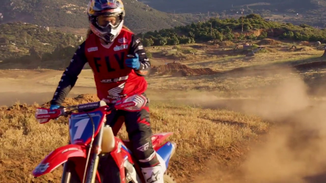 JCR Honda Ride Red Video - YouTube