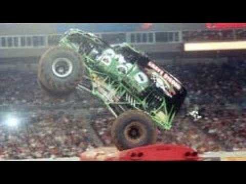 Monster Jam Tampa 2002 - YouTube