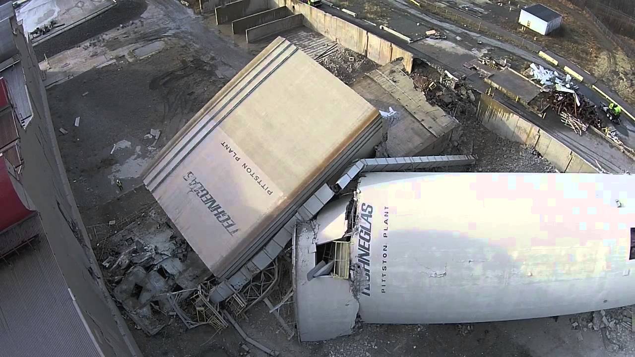 Techneglas plant implosion - YouTube