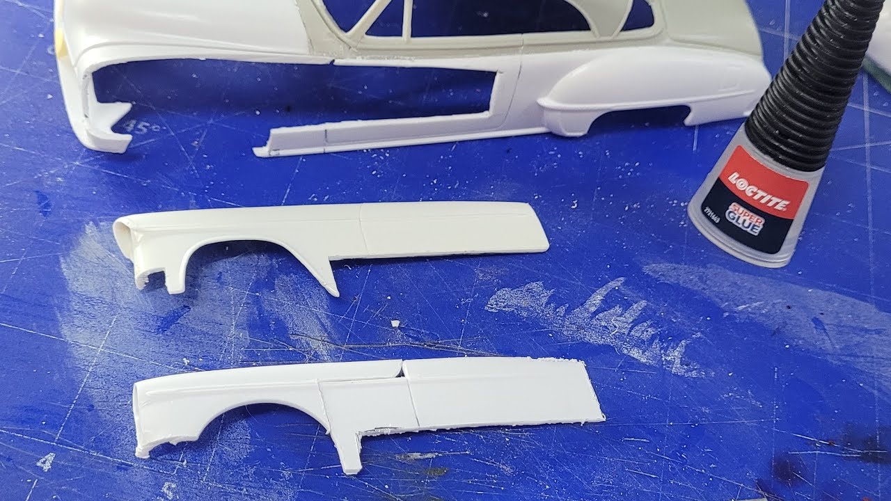 Kustoms Illustrated modelcar buildoff (heavy cutting in the car panels ...