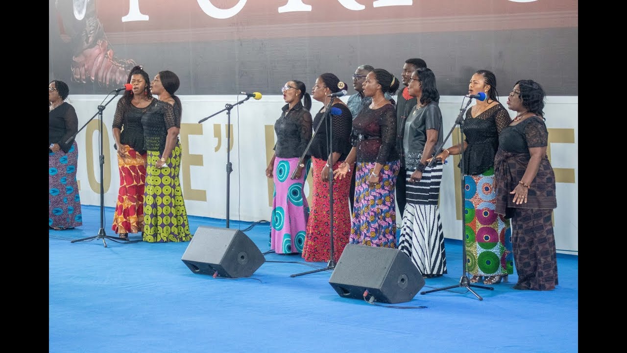 FGC Choral Choir Ministration - YouTube