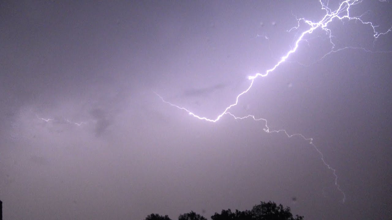 Onweer Compilatie - Thunderstorm | Lightning and thunder compilation | 15 Juni 2024 - YouTube