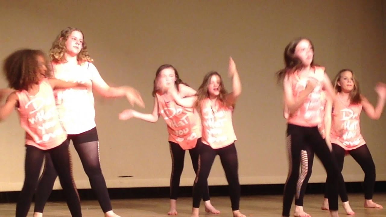 Encore Dance Company dress rehearsal at Alpenrose Dairy - YouTube