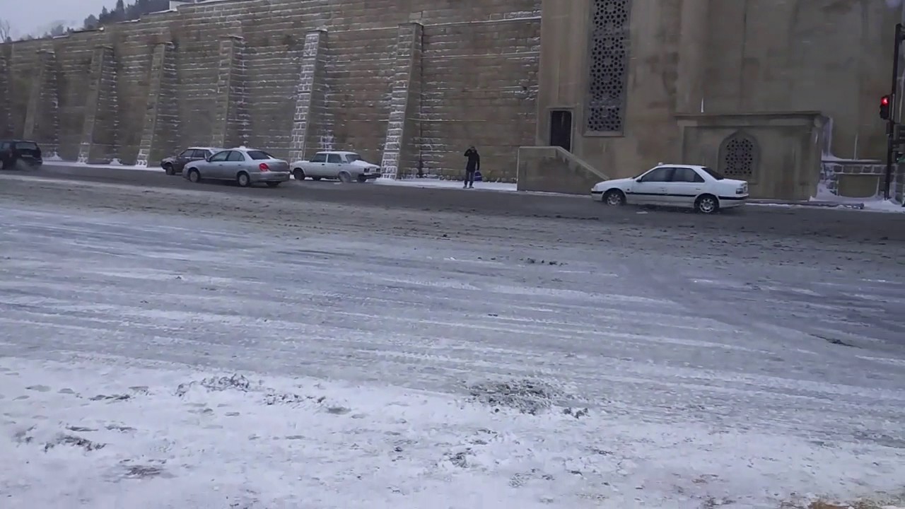 Baku Snow / Баку снег / Baki qar Fevral 1 - YouTube