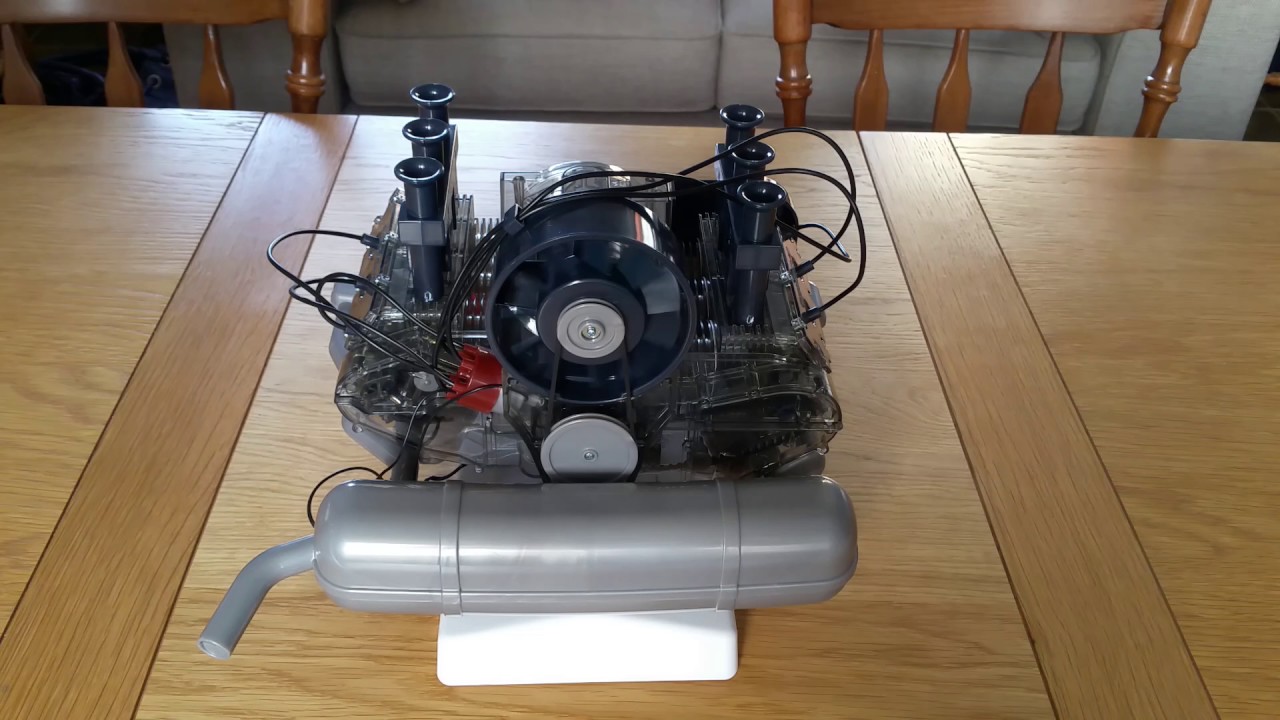 6 Zylinder Boxermotor - YouTube