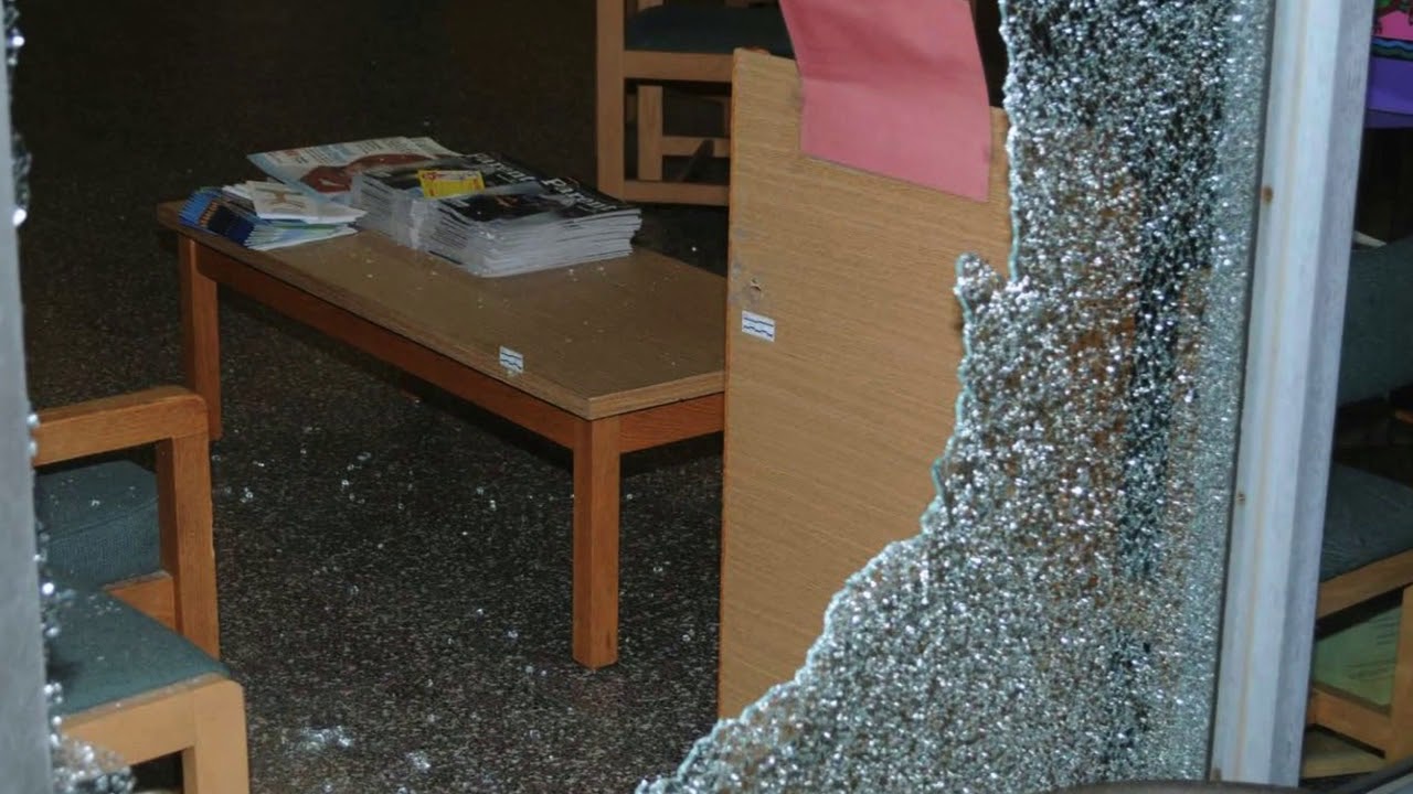 SANDY HOOK COVENANT; Room# 10 Witnesses Heard NO Gun Shots Until ...