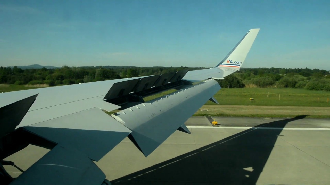 American airlines Boeing 767-300 beautiful approach and landing in ...