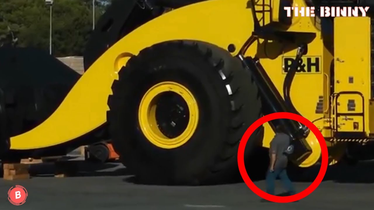Top 10 amazing and BIGGEST MONSTER MACHINES THAT WORK REALLY HARD - YouTube