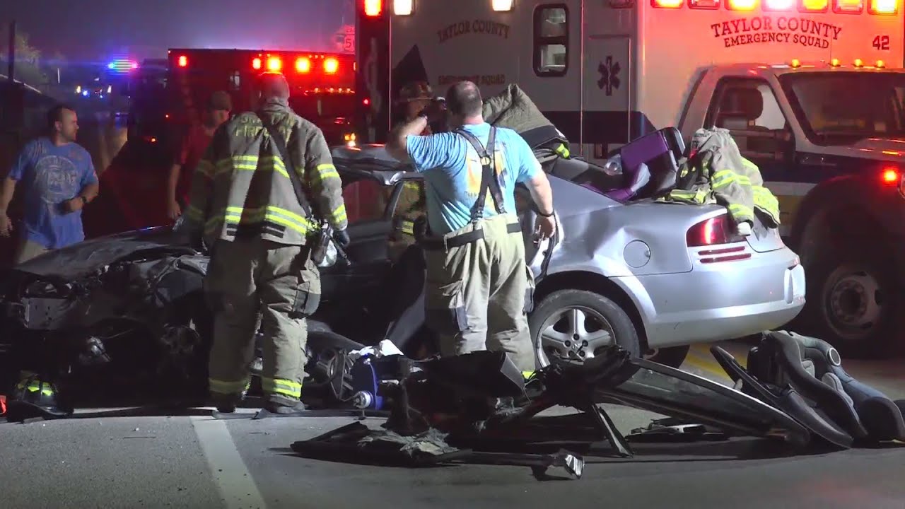 2 vehicle accident sends four people to the hospital on July 4. - YouTube