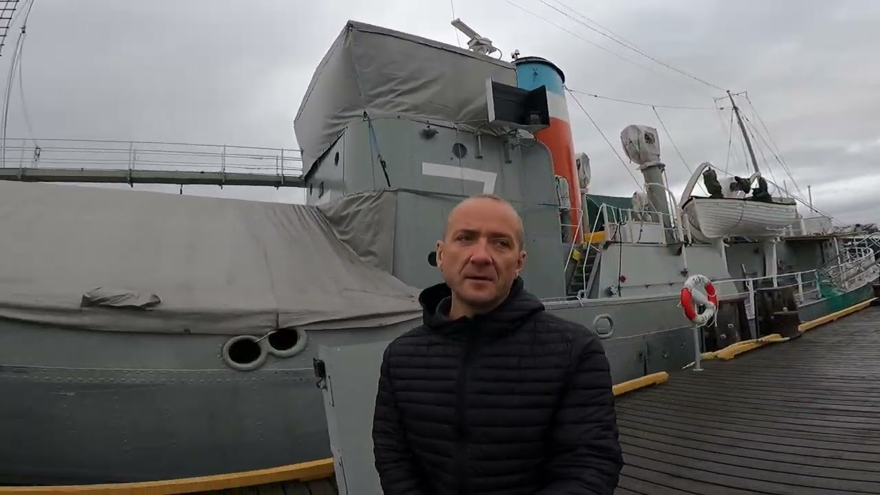 The Whale catcher Southern Actor - YouTube