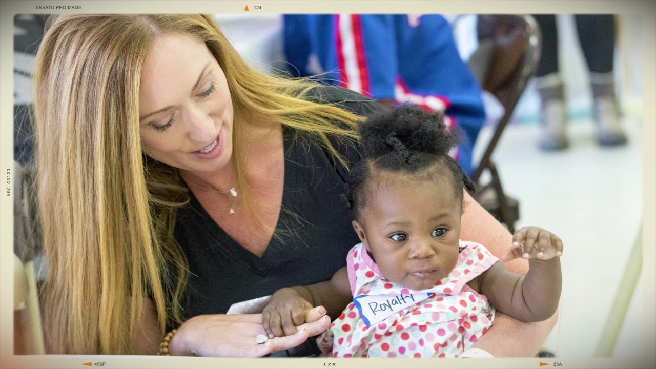 30th Anniversary Champion of the Year: Angela Helton - YouTube