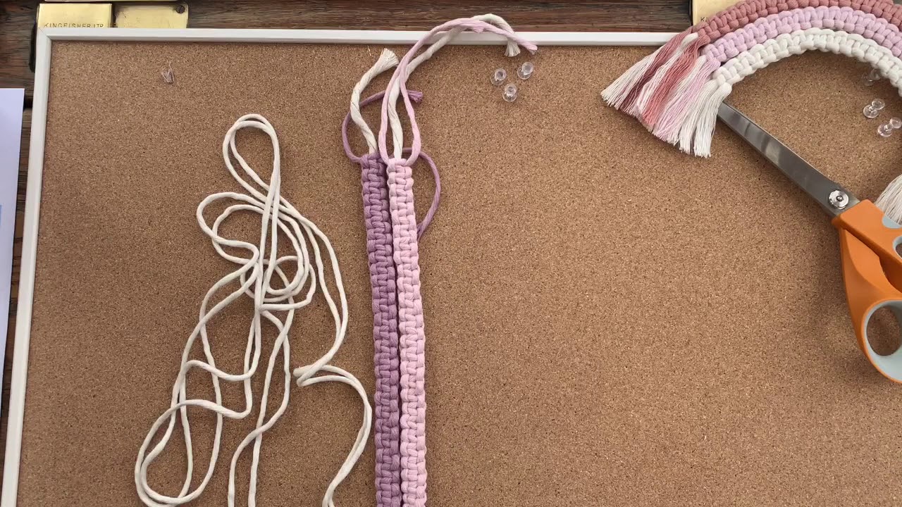 Mindful Crafts Macramé rainbow tutorial - YouTube