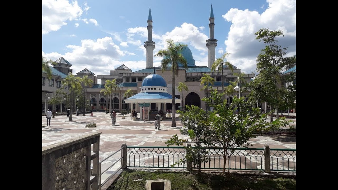 IIUM SONG ।। International Islamic University Malaysia।। Leading the ...