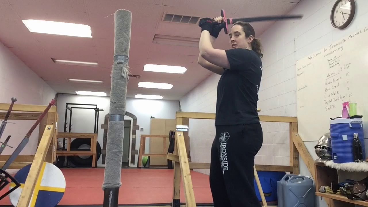 Figure 8 Downward Strike - YouTube