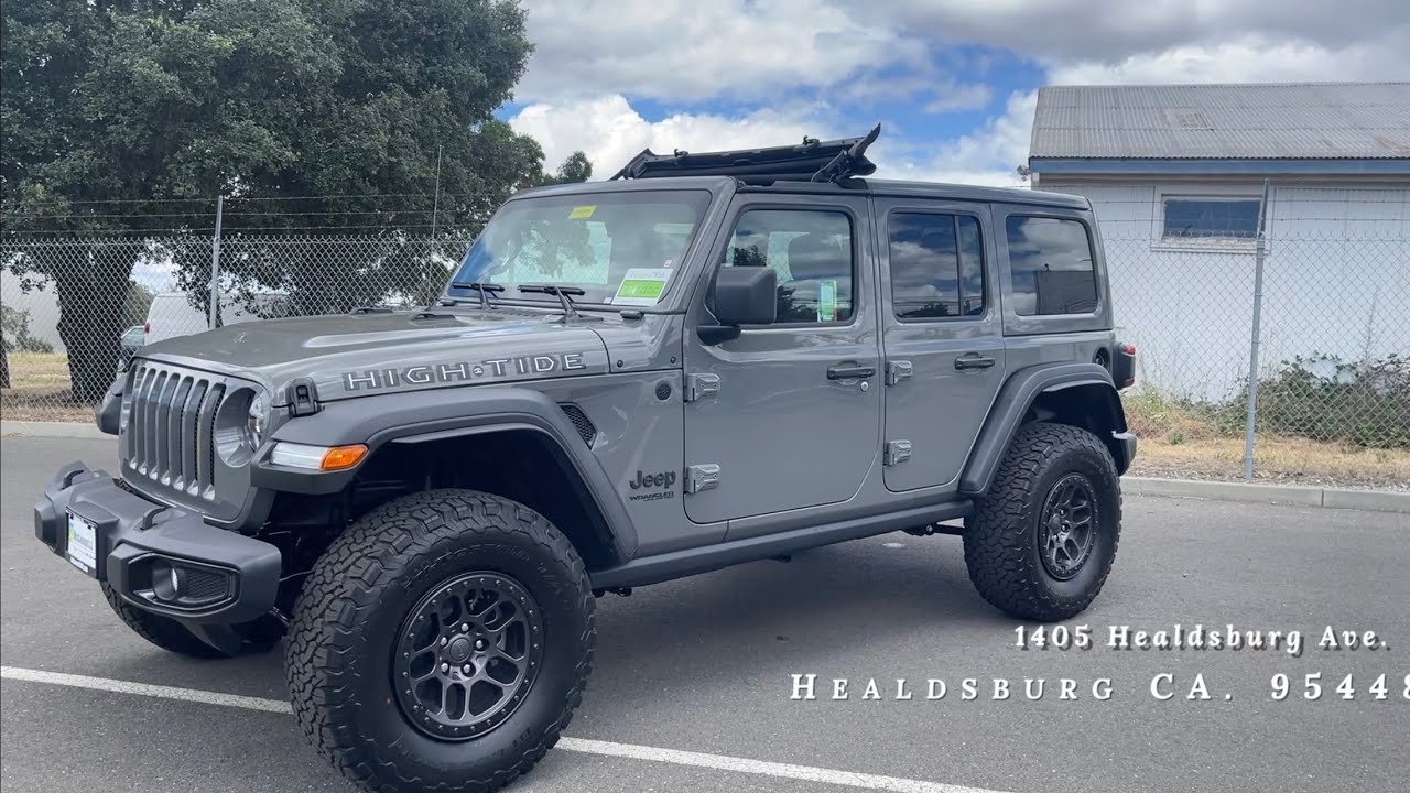 22 Jeep Wrangler High Tide w/ the Extreme Recon Pckg in Sting Gray ...