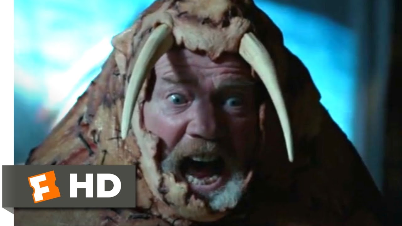 Tusk (2014) - Walrus vs. Walrus Scene (9/9) | Movieclips - YouTube