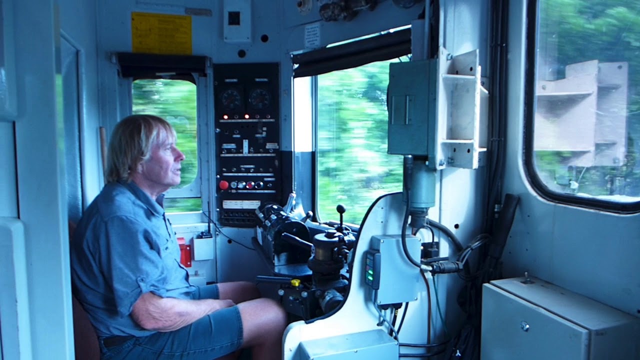 Byron bay train, cab ride. - YouTube