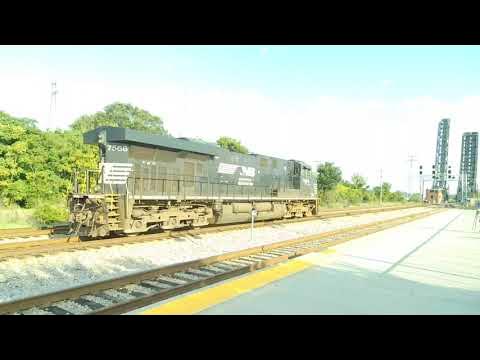 Westbound NS ES44DC Locomotive waits for a signal to proceed to Portlock Yard. - YouTube