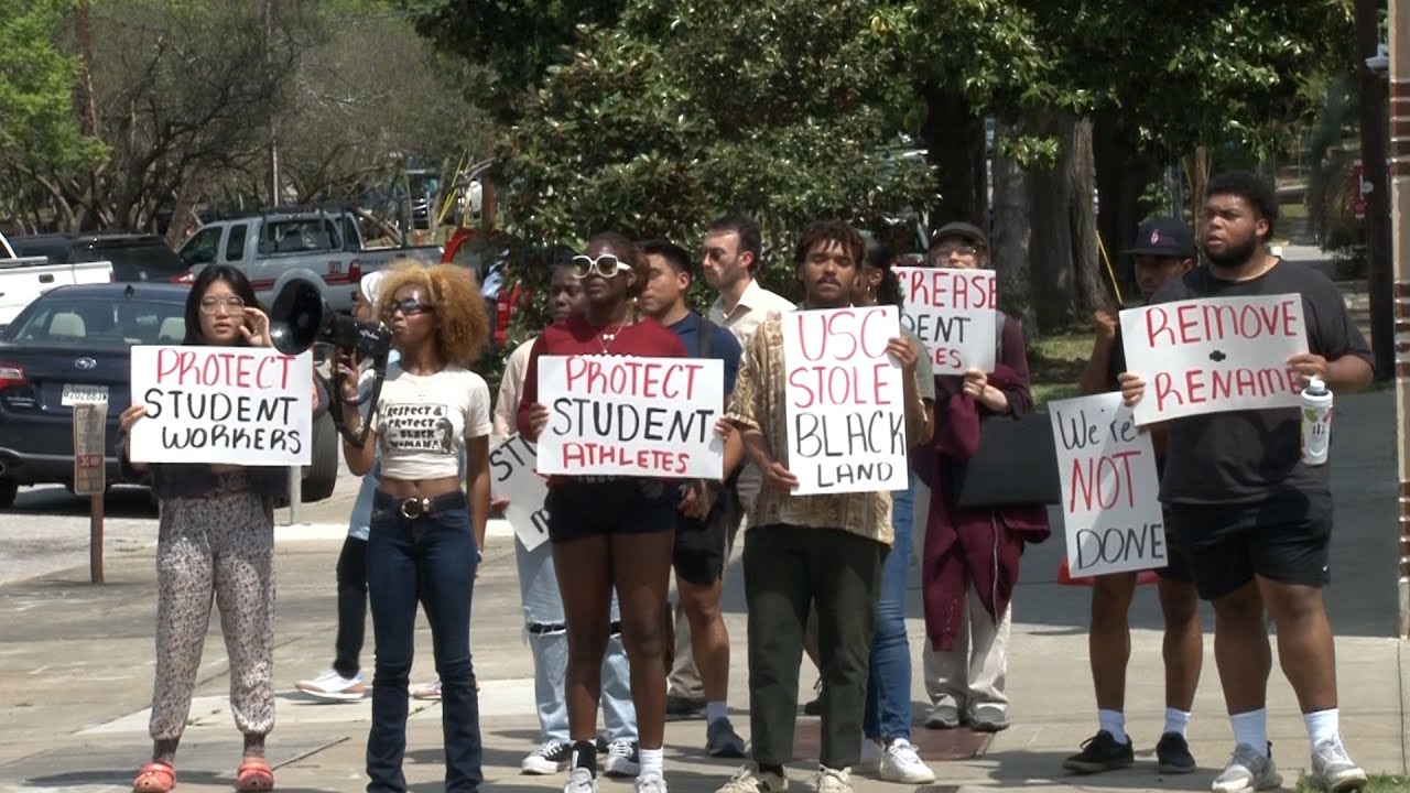 USC Students Organize Protest for better Representation - YouTube