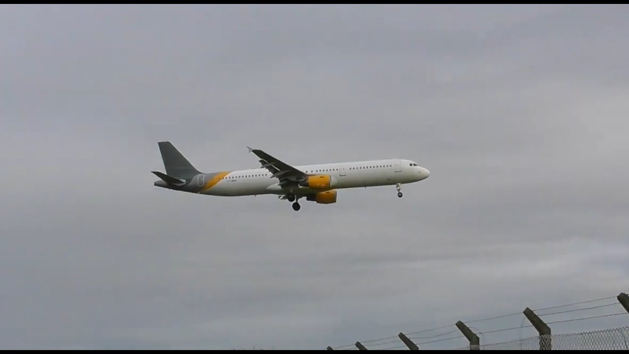 GetJet Airways (Ex Avion Express / Thomas Cook) Airbus A321 LY-VSA ...