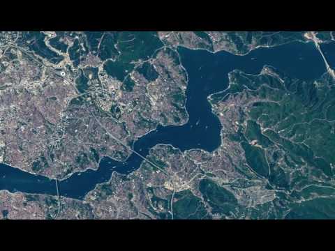 NASA nın Uzaydan Çektiği Muhteşem İSTANBUL Görüntüsü (İstanbul,Boğaz, 3. Köprü)