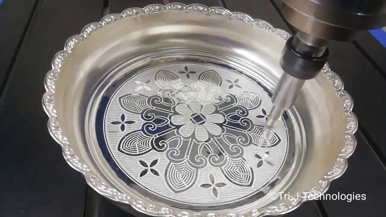 (High Speed) CNC SILVER PLATE ENGRAVING MACHINE [trijtech] - YouTube