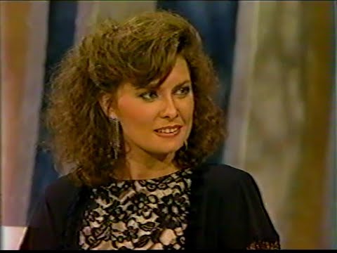 Jane Badler - The Merv Griffin Show (Dec 5, 1984)
