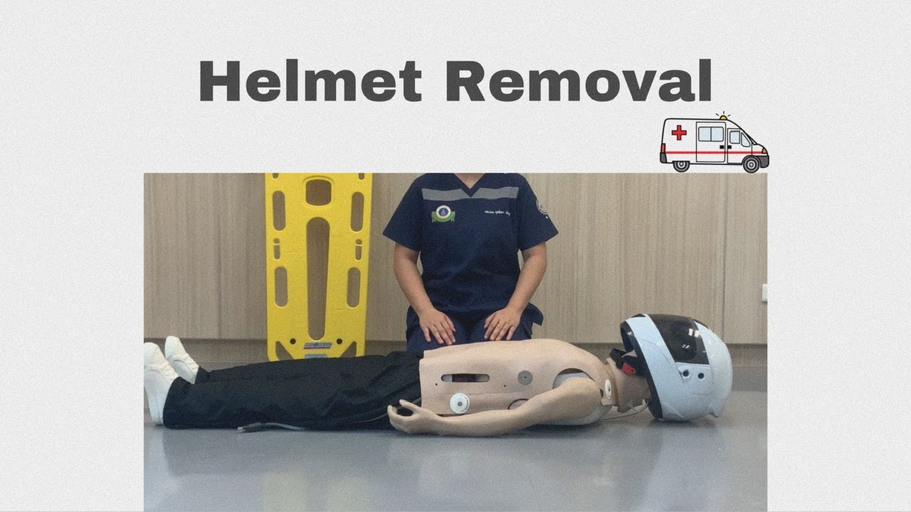 วิธีการถอดหมวกกันน็อก (Helmet Removal) - YouTube