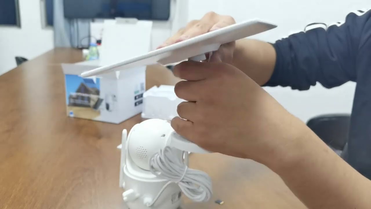 Yakry C3 Wireless Solar Security Camera operation video - YouTube