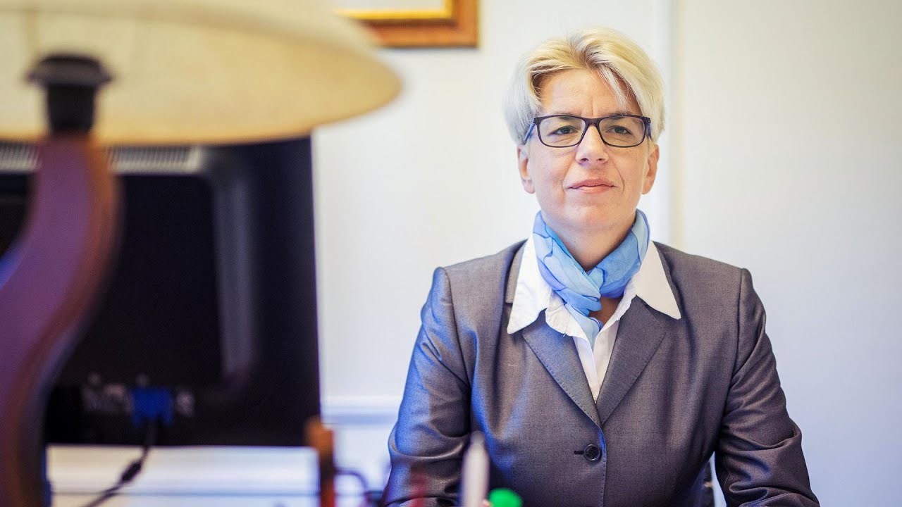 NEDJELJOM U 2: Sanja Barić, 21. studenoga 2021. - YouTube