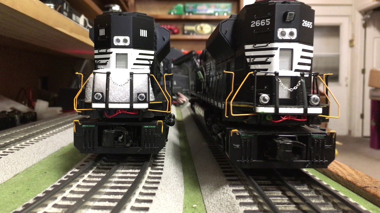 Sound and Light Check: MTH PS3 SD70ACe/M-2 and Lionel Legacy SD70ACe ...