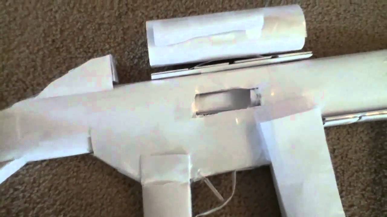 Paper guns (ump 45, Crossbow, F2000, Kar 98k, 44.mag) - YouTube