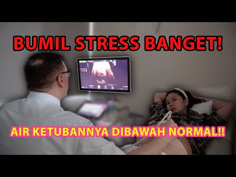 PREGNANT FALLS!! AMNITAL FLUIDS LEAKING!!??